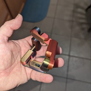 Triangular Infinity Fidget Toy - Etsy