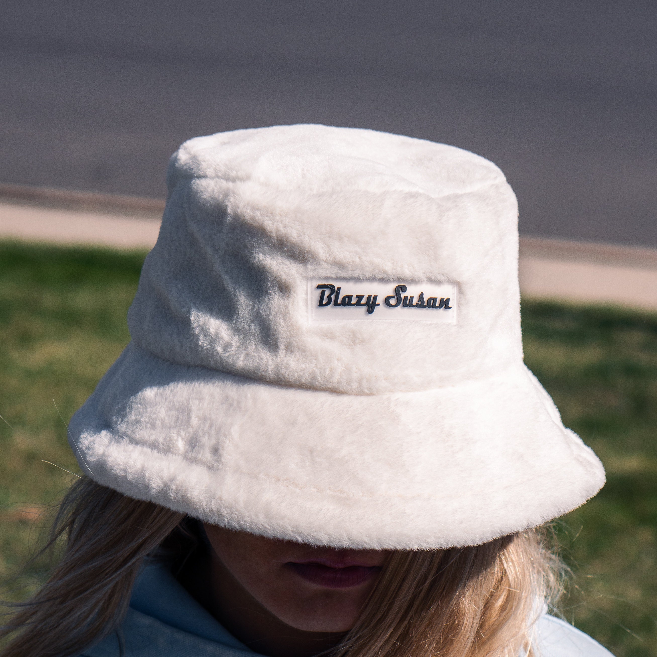 Blazy Susan Faux Fur Fuzzy Bucket Hat | Pink, White, or Black - Etsy