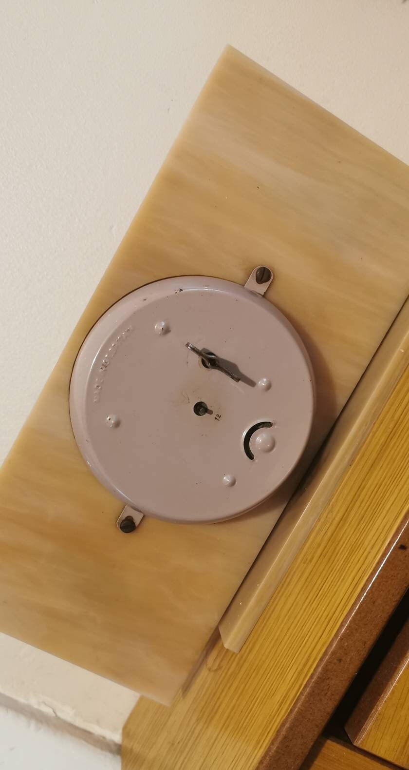 Vintage Kitsch Tempora Plastic Marble Effect Mantle Top Clock, Beige ...