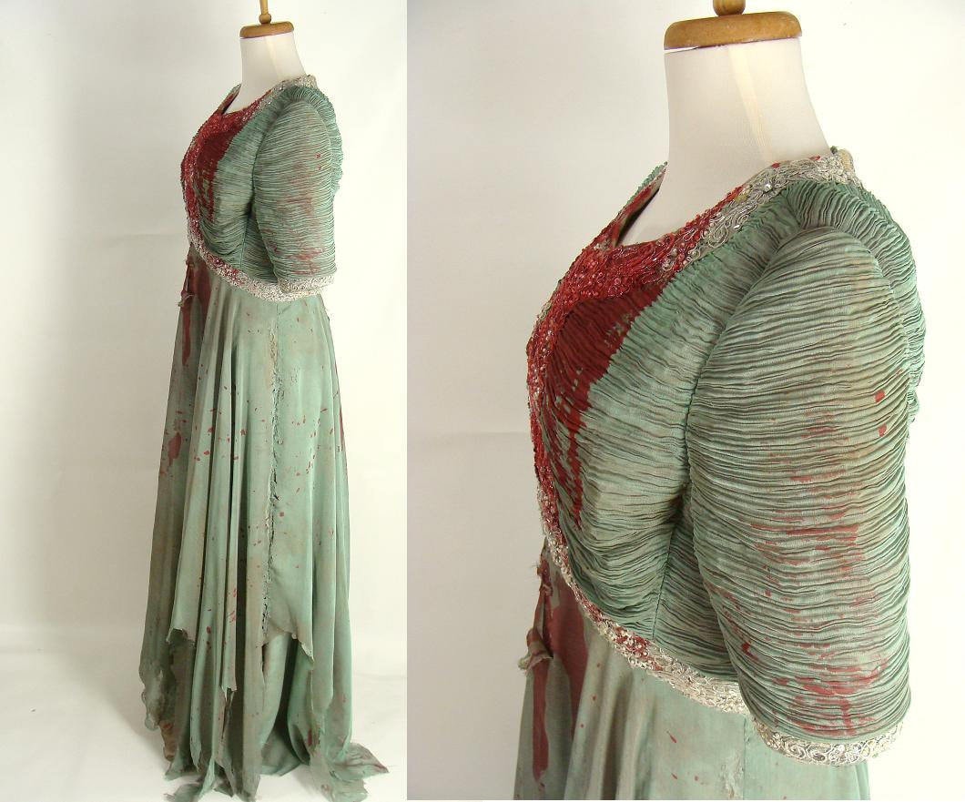 BLOODY VAMPIRE QUEEN Zombie 90s Prom Halloween Costume. Elegant Green ...