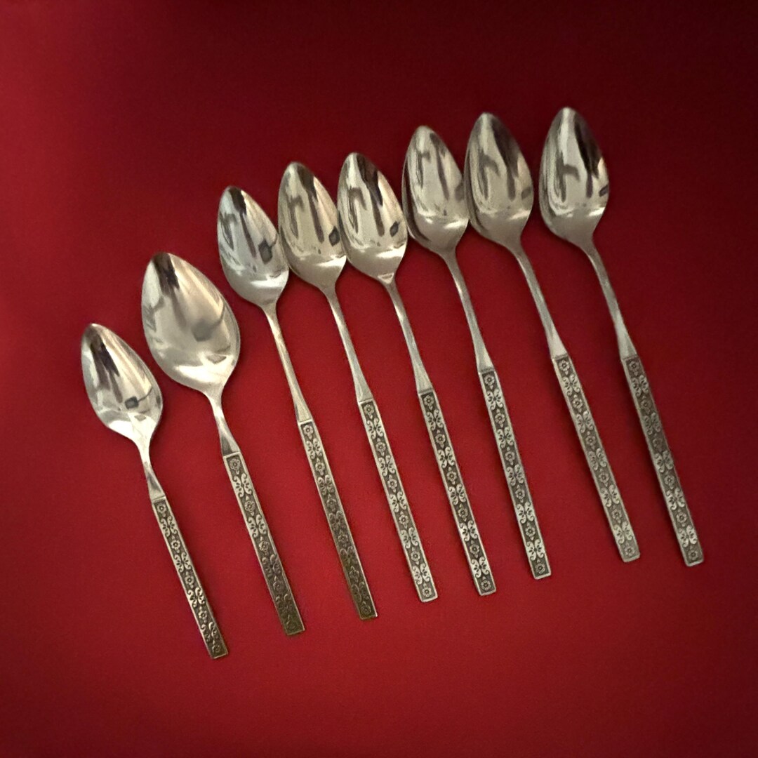8 Pc Oneida Distinction Deluxe Stainless CAPRI 6 Iced Tea Spoons + 1 ...