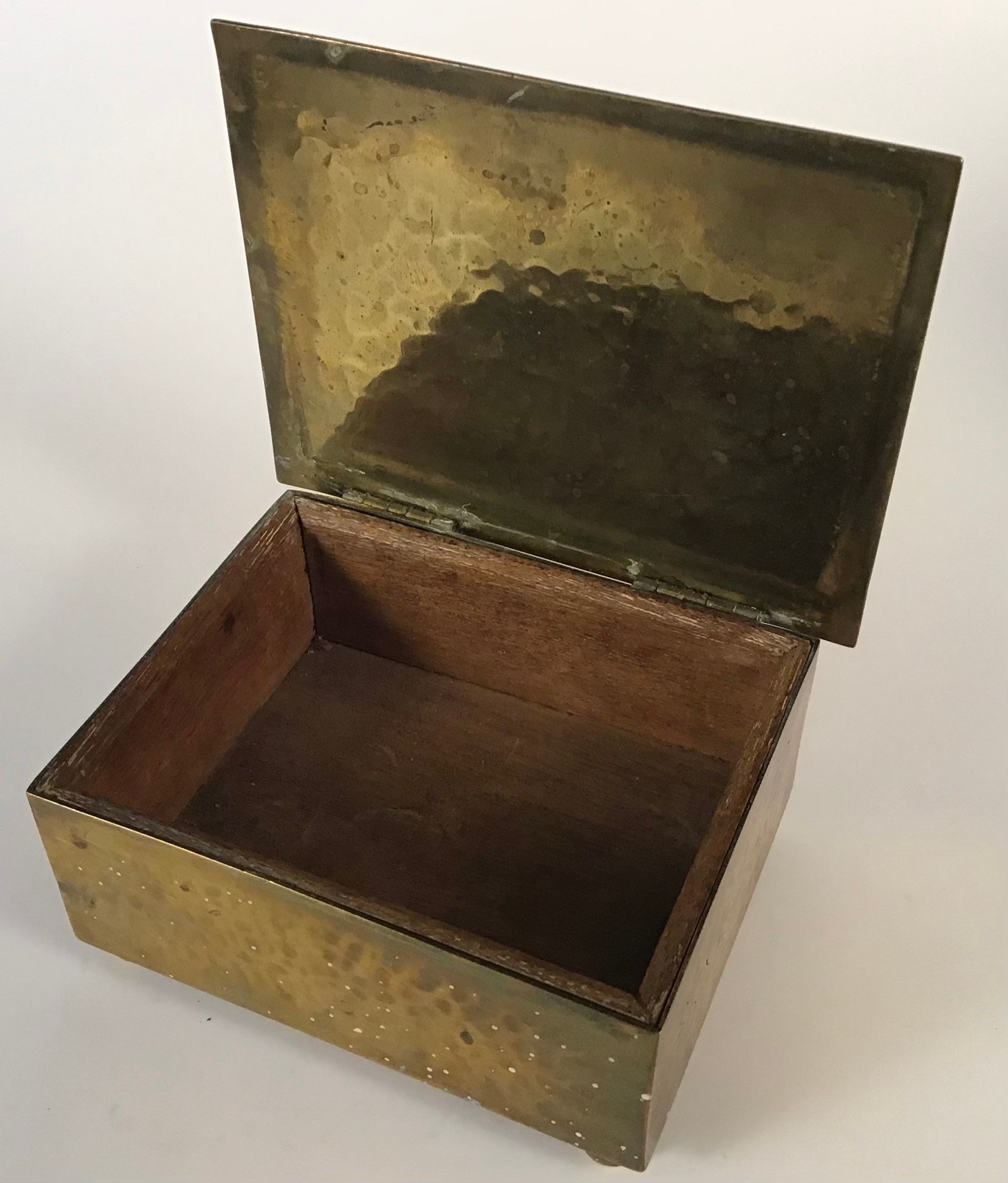 Vintage Hammered Brass Box Wood Lined Arts and Crafts Period - Etsy
