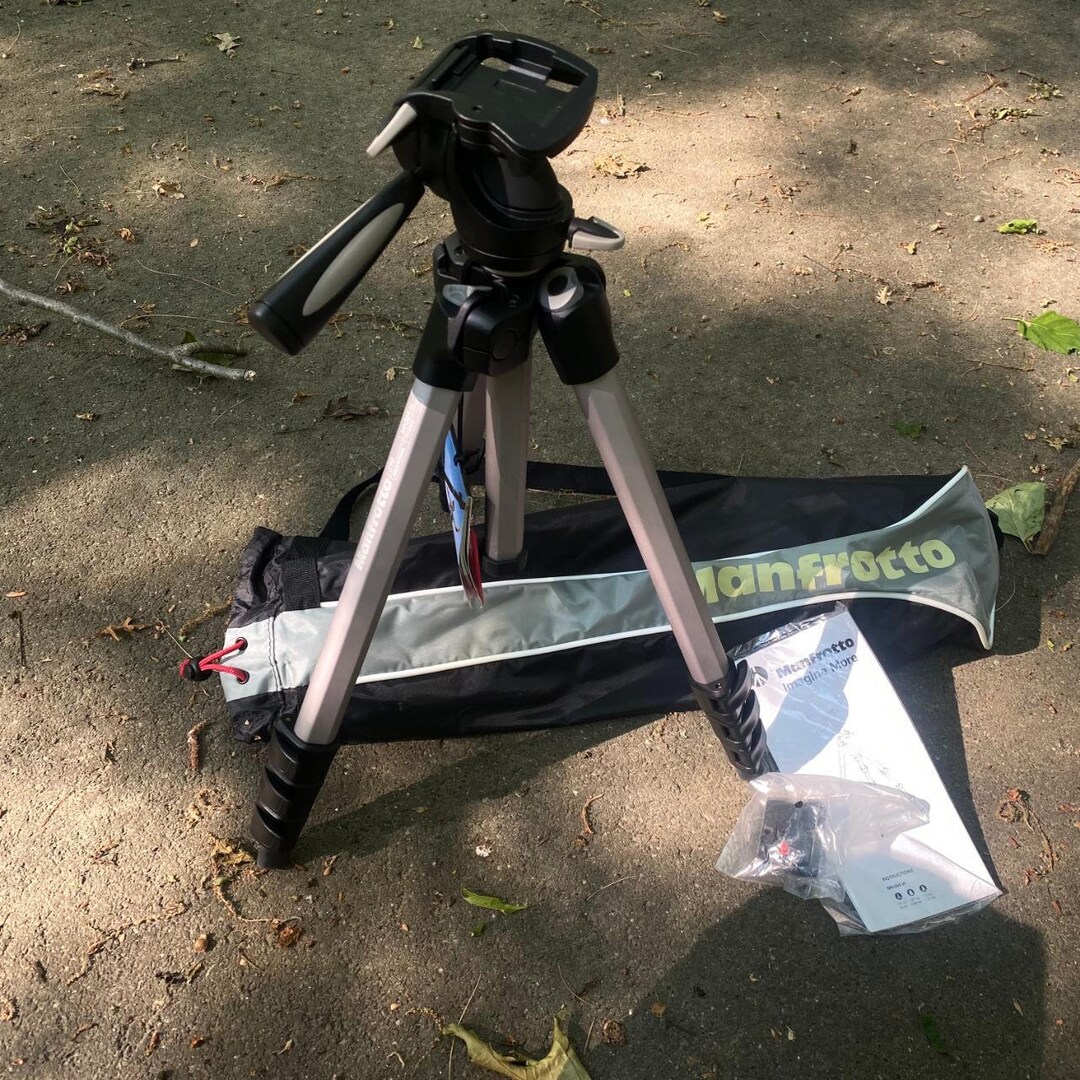 Manfrotto 394 MK394-H Aluminum Tripod W/integrated Head #749 - Etsy