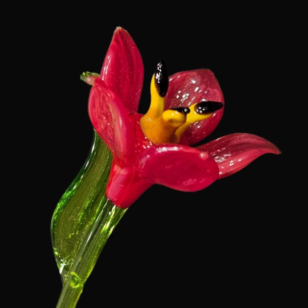 Red Glass Lily, Handcrafted Glass Flower, Hand Made in Ukraine Using ...