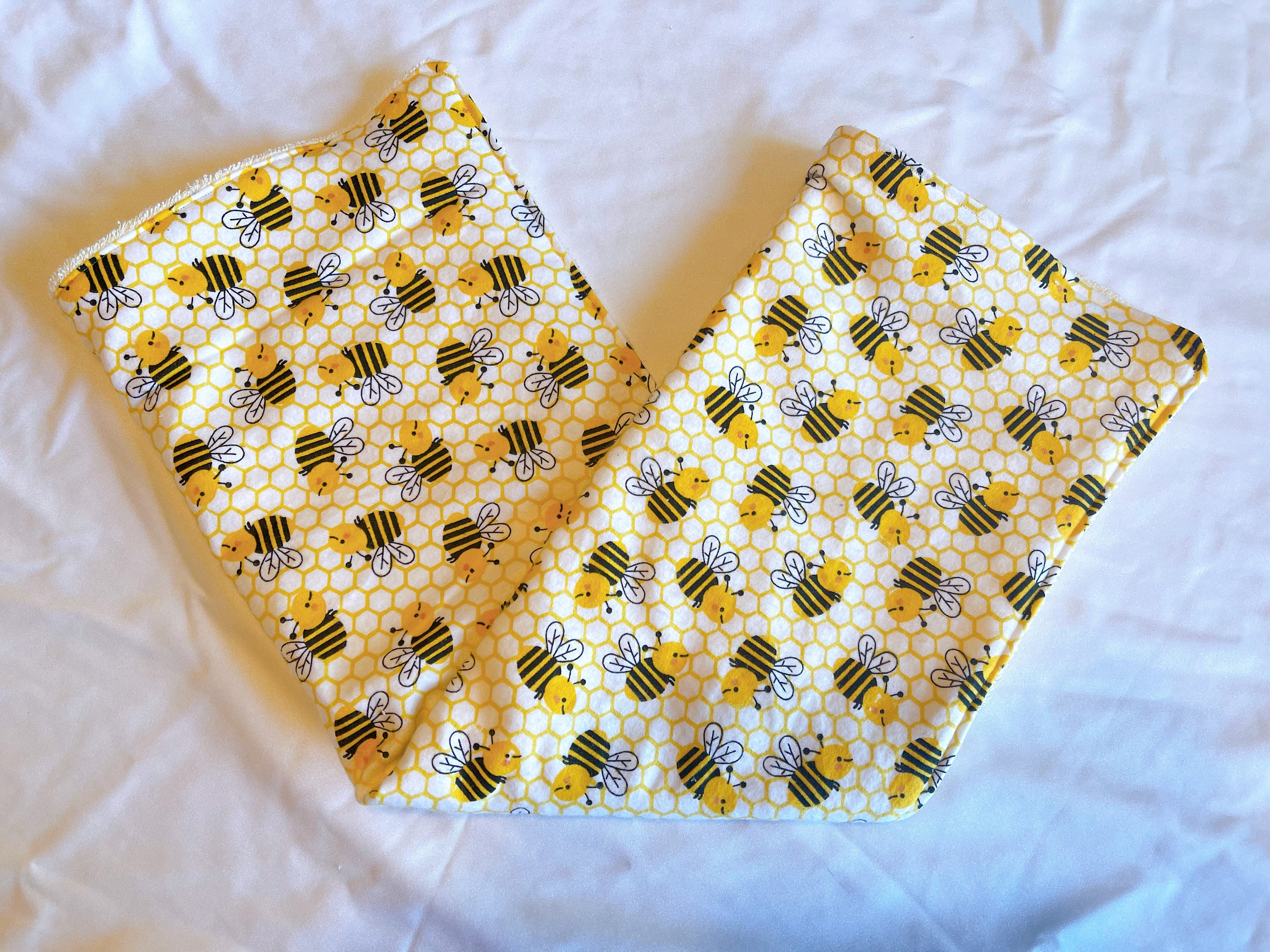Bumble Bee Kitchen Towel Bees Kitchen Decor Summer Decor Summer Kitchen ...