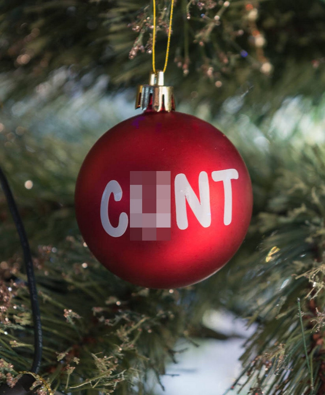 C*nt Swearing Christmas Tree Bauble Decoration Unique Christmas Tree ...