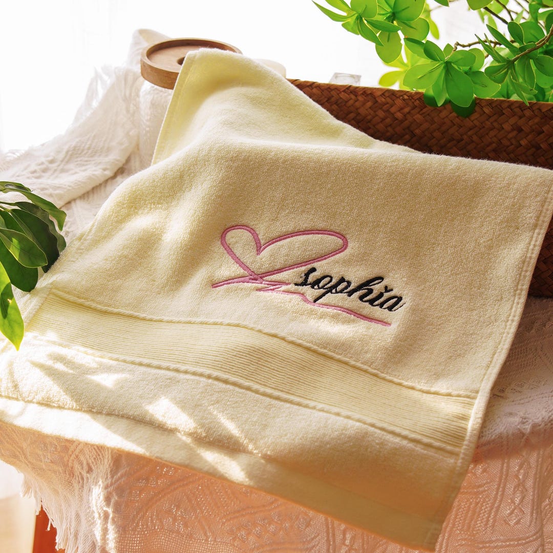 Personalized Monogrammed Bath Towel: Custom Embroidered Spa Gift - Etsy