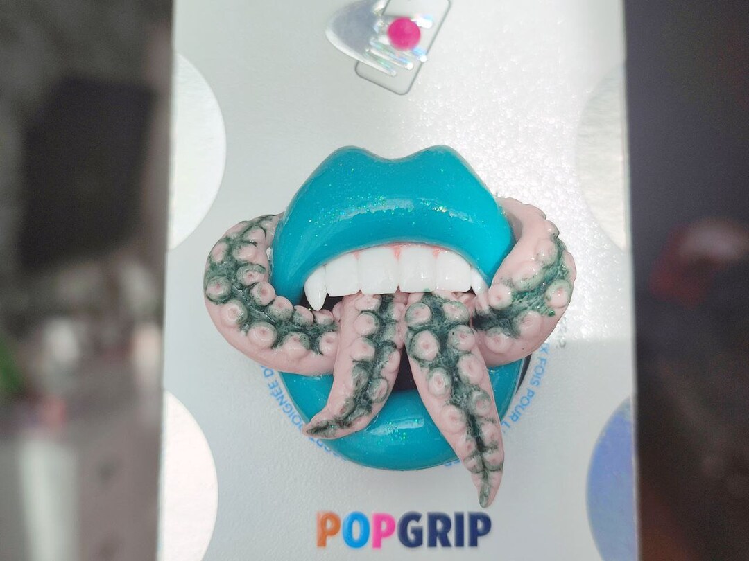 Turquoise Lips Pop Socket, Realistic Mouth Octopus Tentacles Shimmer ...