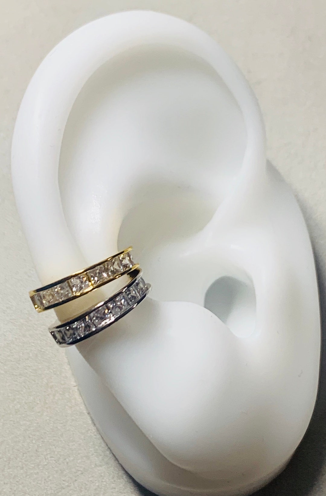 Simple Crystal Conch Cuff in Gold & Silver, Crystal Wrap Cuff, Gold Ear ...