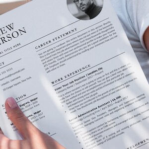 Minimalist Clean Professional Resume Template for Marketing Executive ...