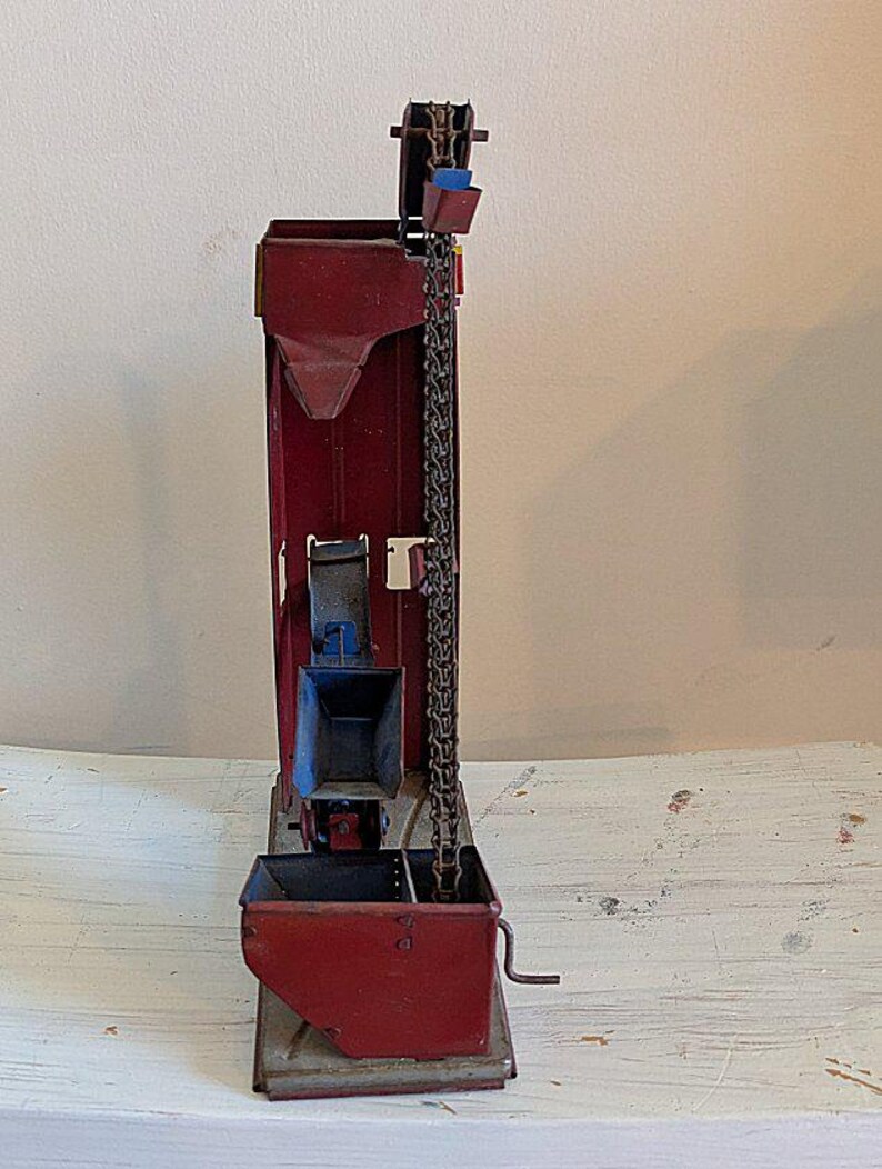 1940's SAND LIFTER by Ohio Art Vintage - Etsy