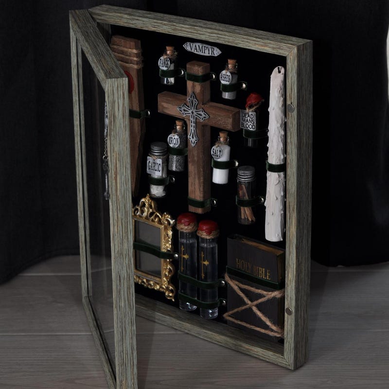 Vampire Hunting Kit - Etsy