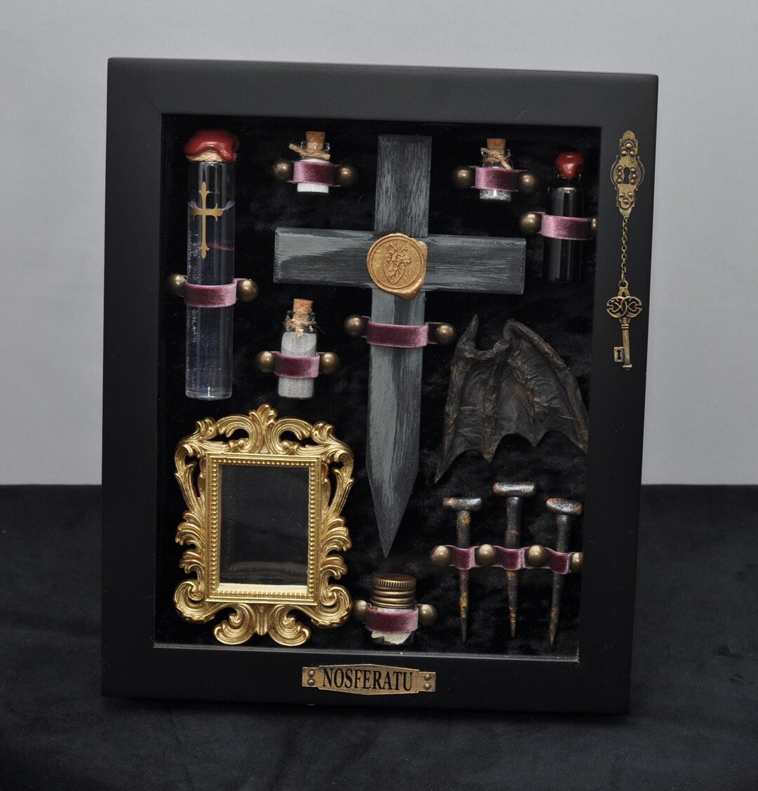 Nosferatu Vintage Vampire Hunting Kit Shadow Box-no. 1 - Etsy