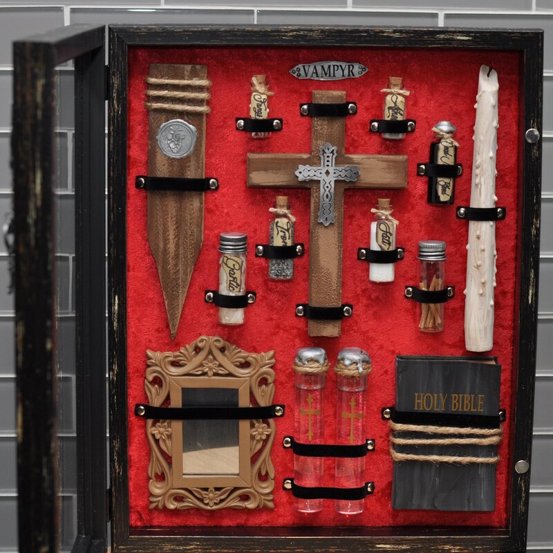 Vampire Hunting Kit - Etsy
