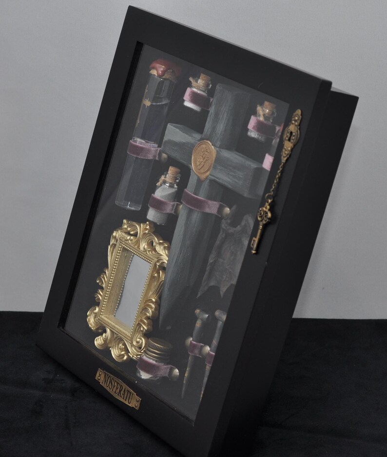Nosferatu Vintage Vampire Hunting Kit Shadow Box-no. 1 - Etsy