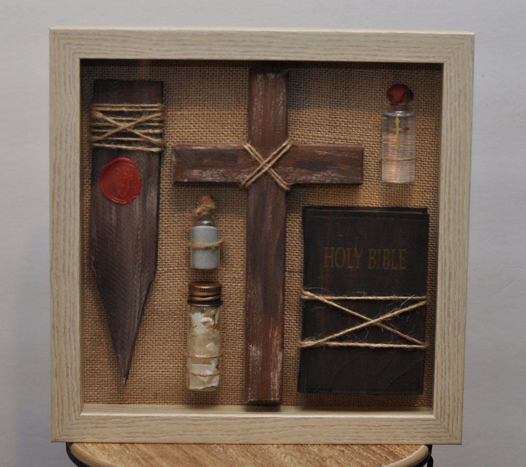 Vintage Vampire Hunting Kit Shadow Box Medium Burlap - Etsy