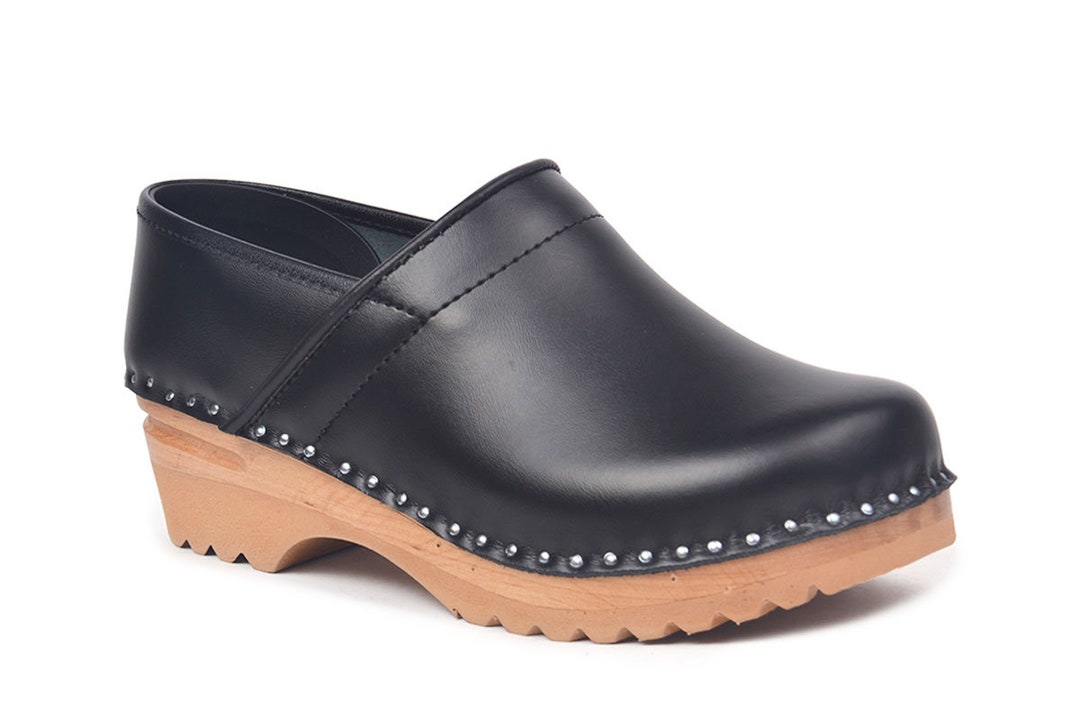 Swedish Classic Clog Shoes / Closed Back Clogs / Van Gogh - Etsy