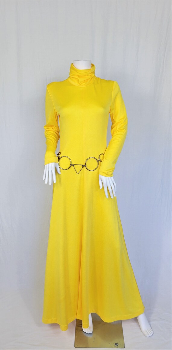 Joy Stevens 1970's Bright Yellow Turtle Neck Long Sli… - Gem