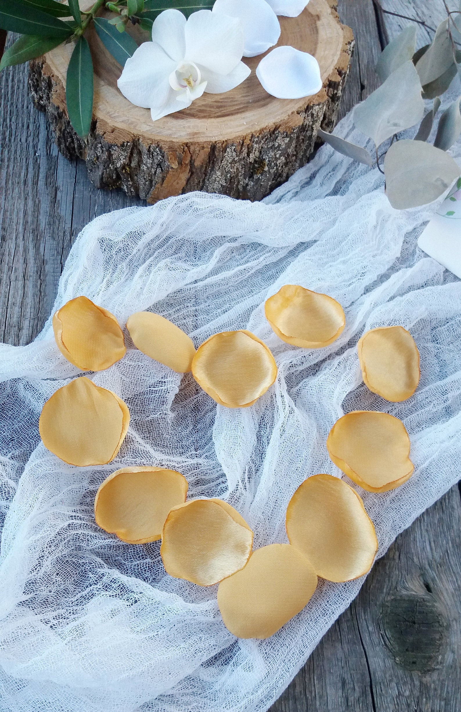 Blue rose petals for wedding exit Wedding decor flower girl | Etsy