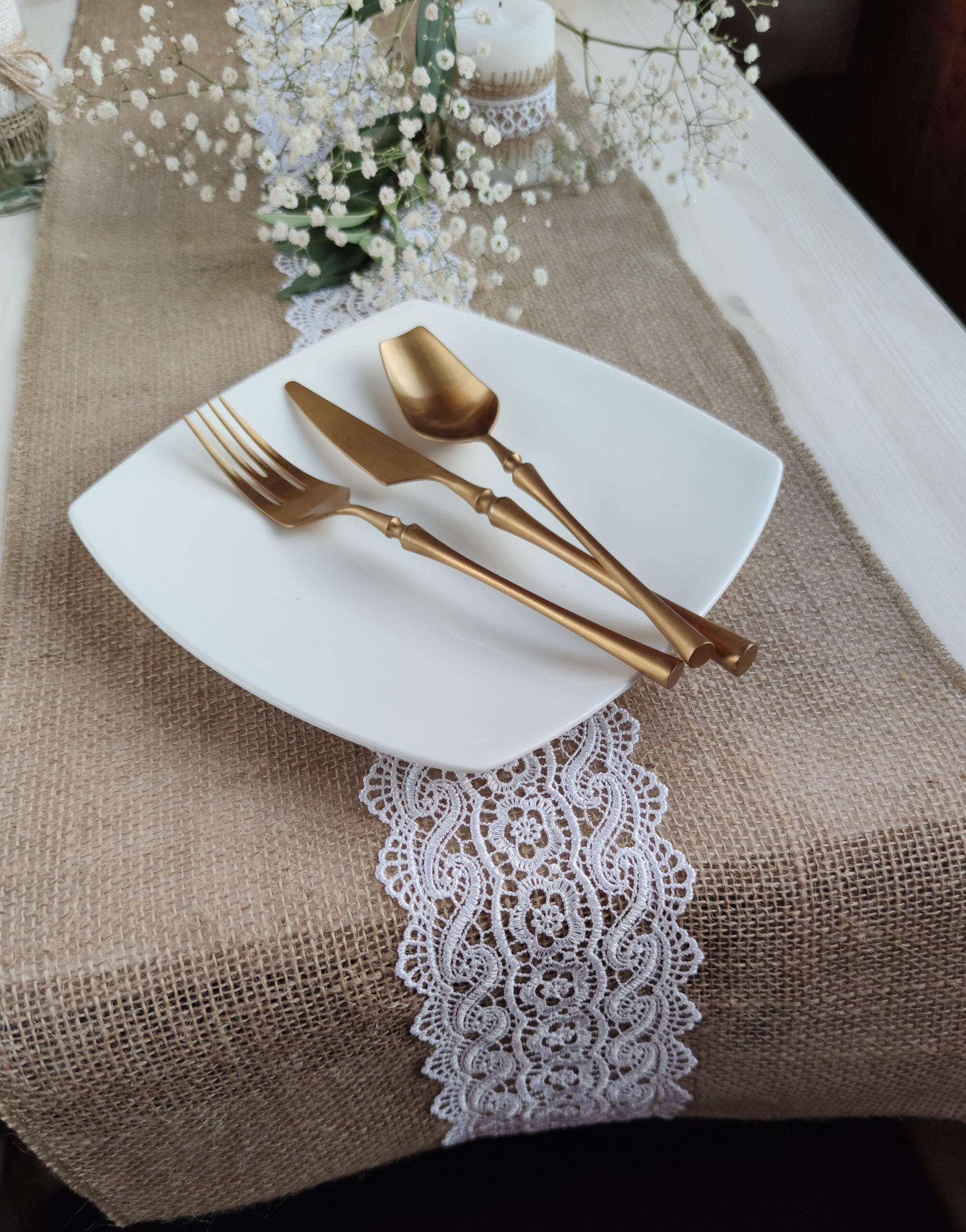 Wedding table runner Table runner burlap with white lace | Etsy