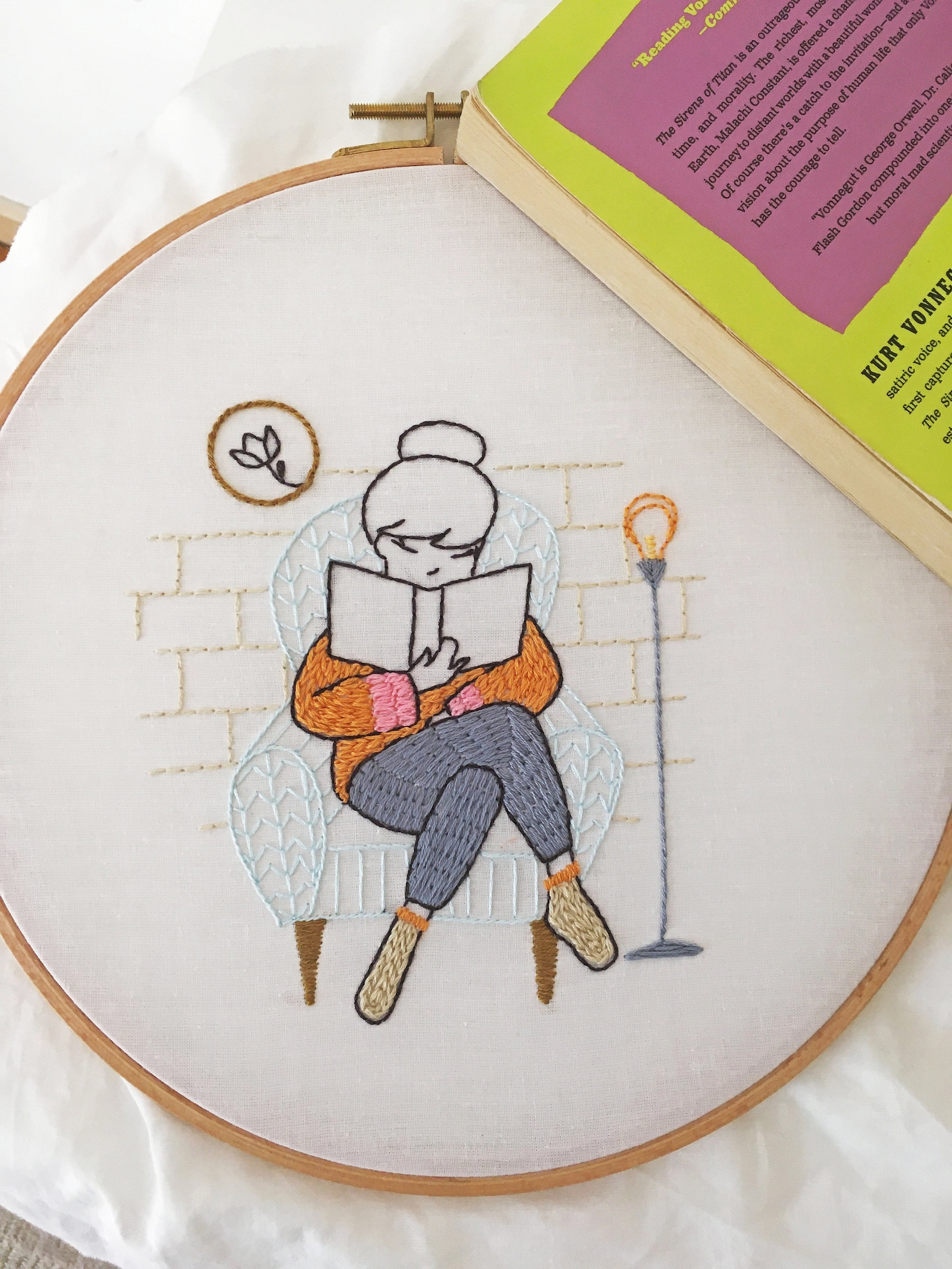 PDF Pattern Books Lover Modern Hand Embroidery Pattern - Etsy