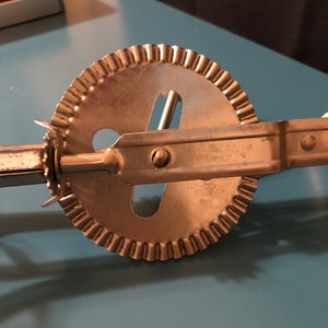 Vintage Ecko Hand Mixer! - Etsy
