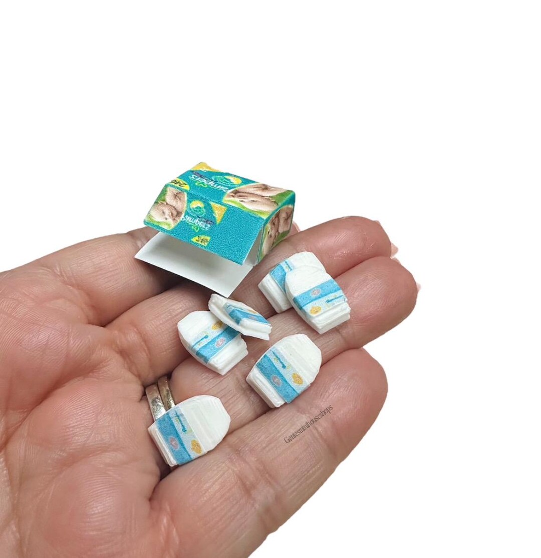 1/12 Scale Dollhouse Diaper Box and Diapers Set - Etsy