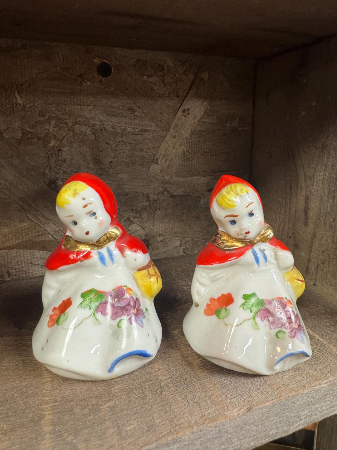 Vintage Hull - Little Red Riding Hood - Salt & Pepper Shaker Set ...