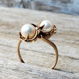 Vintage 14K Gold Double Pearl Ring - Etsy