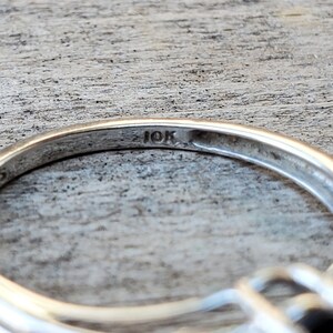 10K Blue Sapphire Diamond Chip Ring Size 7 - Etsy