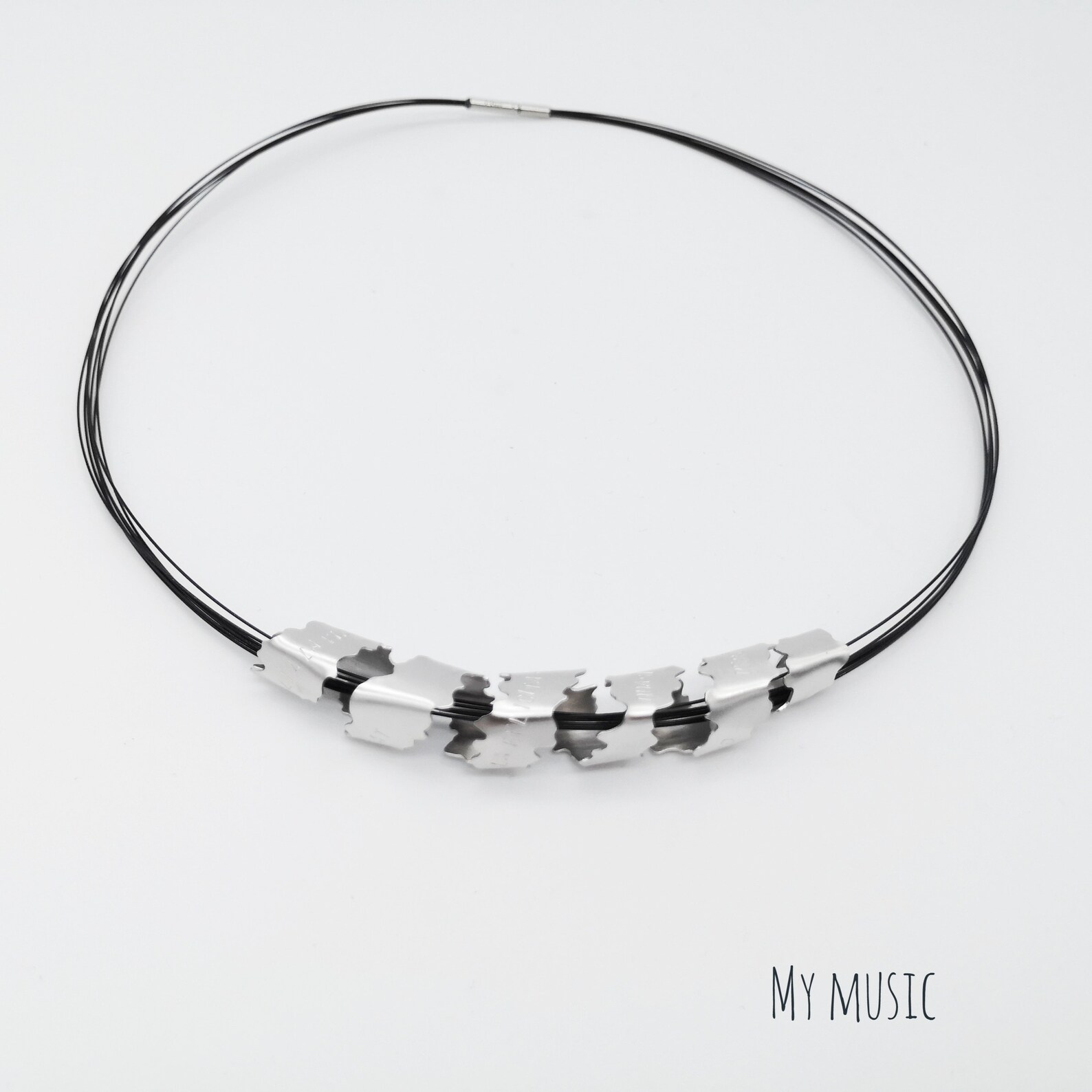 Mein Lieblingslied, Musik-Halskette, diskrete Halskette, Lied-Halskette ...