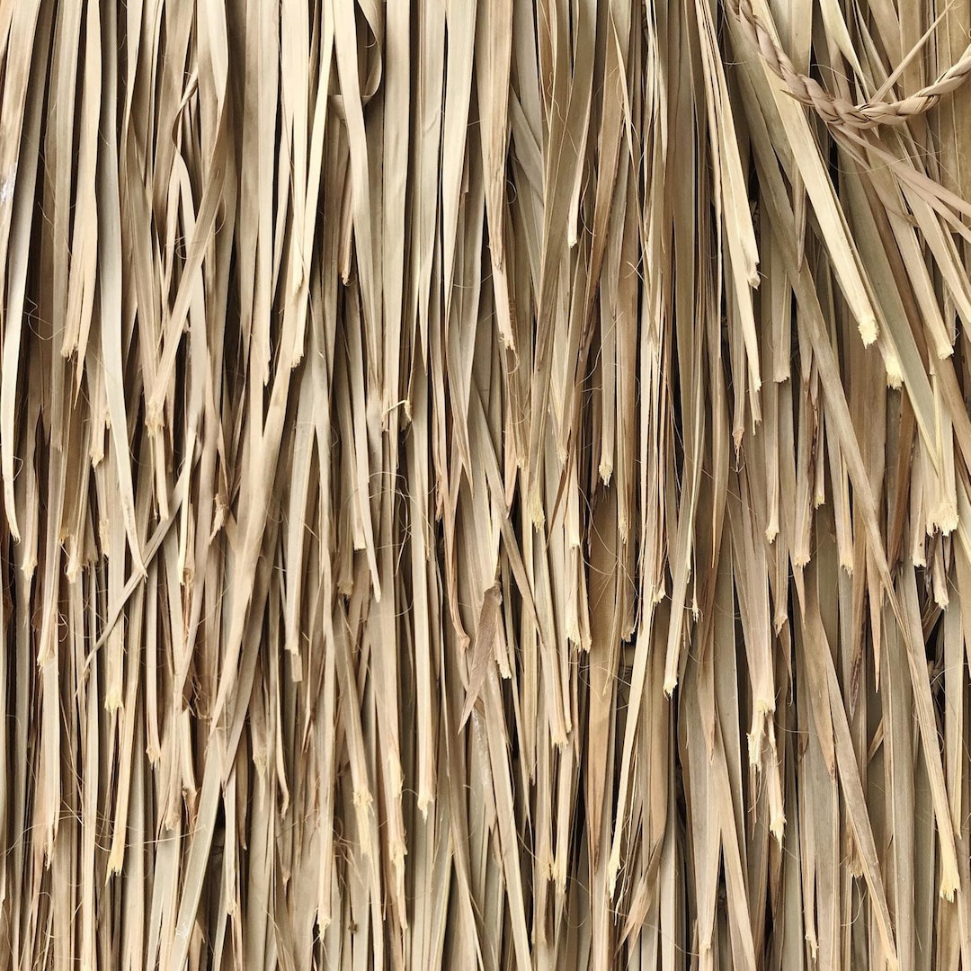 35"x 10 Ft Mexican Palm Thatch Runner Roll, Tiki Hut Palm Grass Cover ...