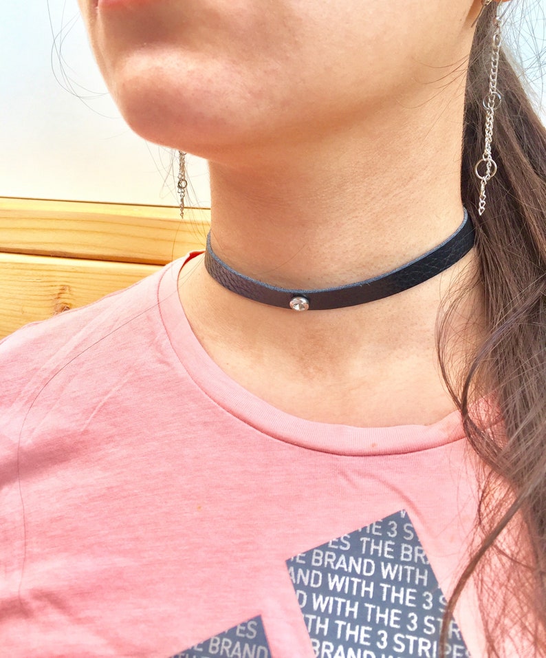 Simple Black Genuine Leather Choker With Crystal Rivet/ Thin 1 Cm Plain ...