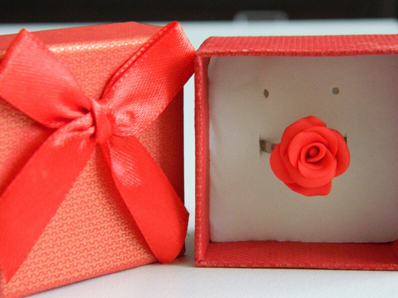 Ring/ Rose Charm/polymer Clay/ Handmade/ Red Base / Polymer - Etsy