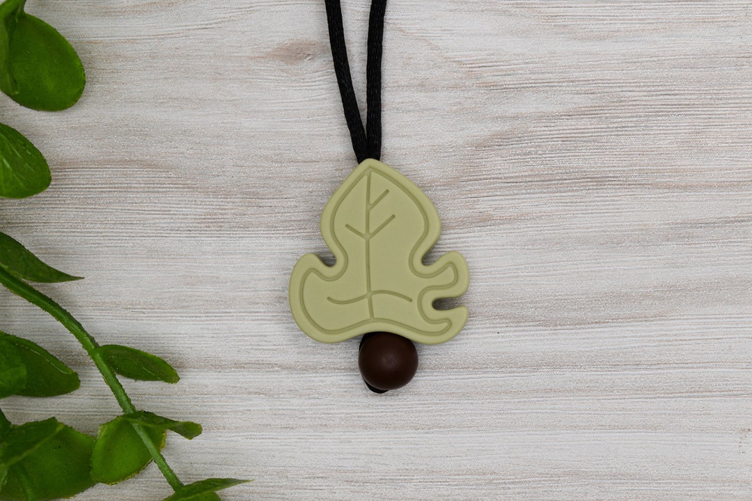 Monstera Leaf Necklace | Sensory Fidget Necklace | Fidget Jewelry - Etsy