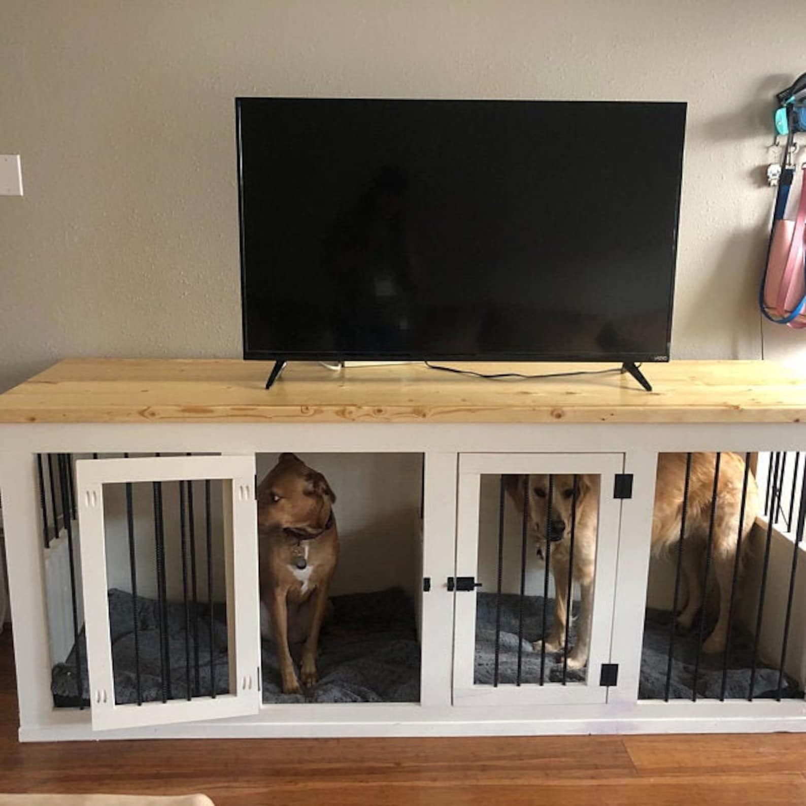 Farmhouse Style Double Dog Kennel - Etsy