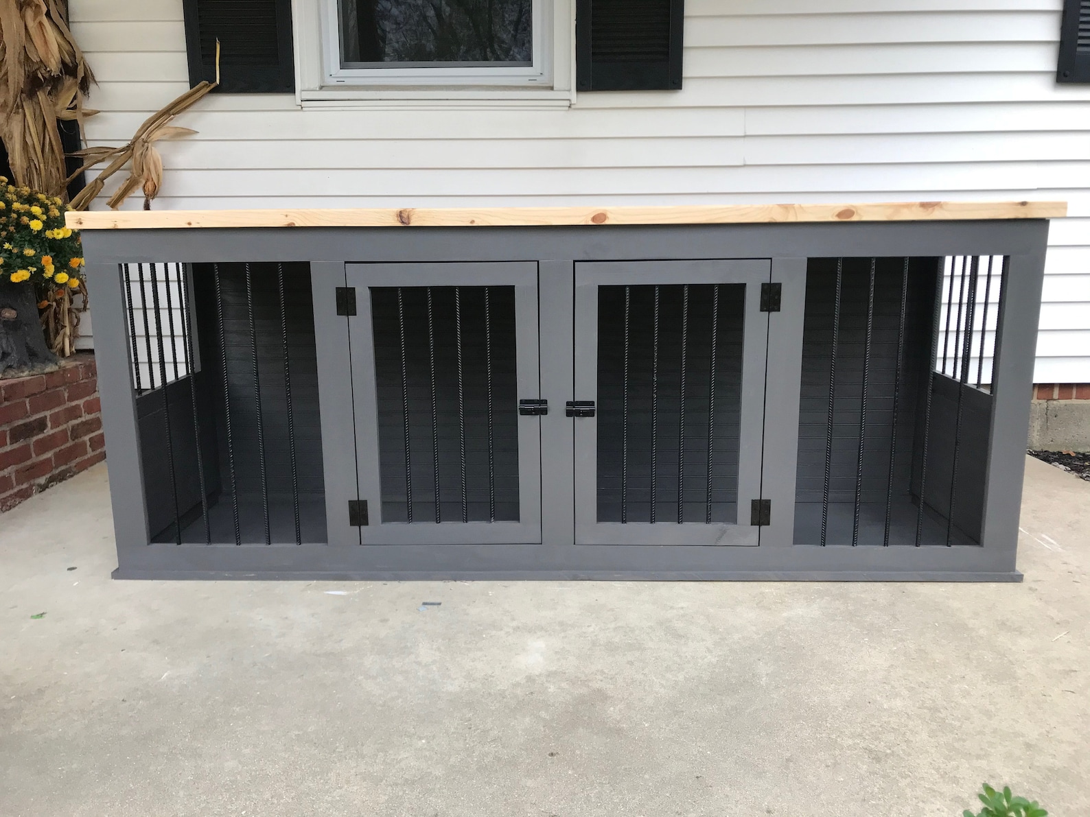 Farmhouse Style Double Dog Kennel - Etsy