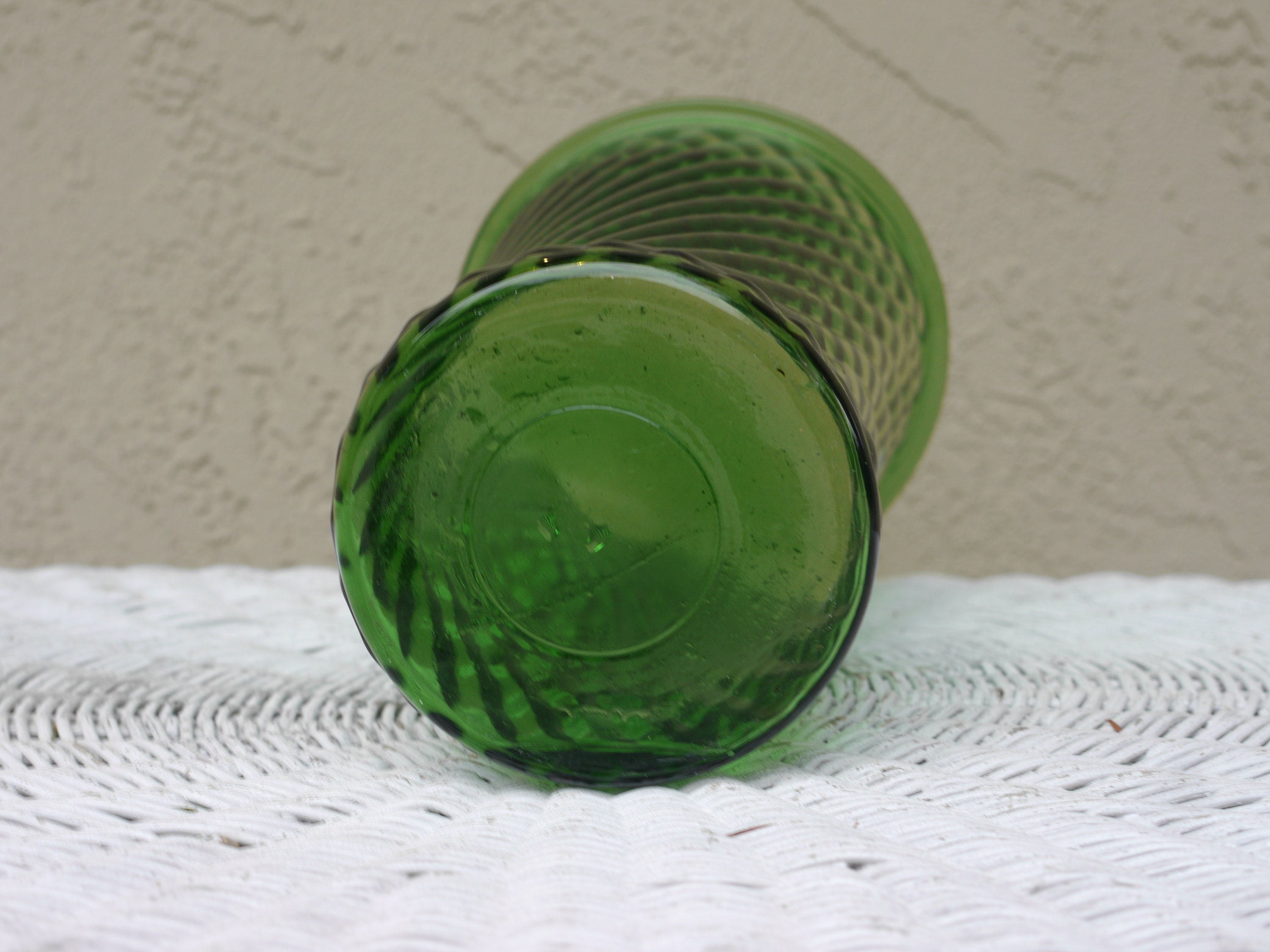 Vintage Tall Green Swirl Pattern Glass Vase with Scallop Rim | Etsy