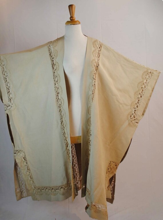 Authentic Edwardian Antique cloak from Ny met museum … - Gem