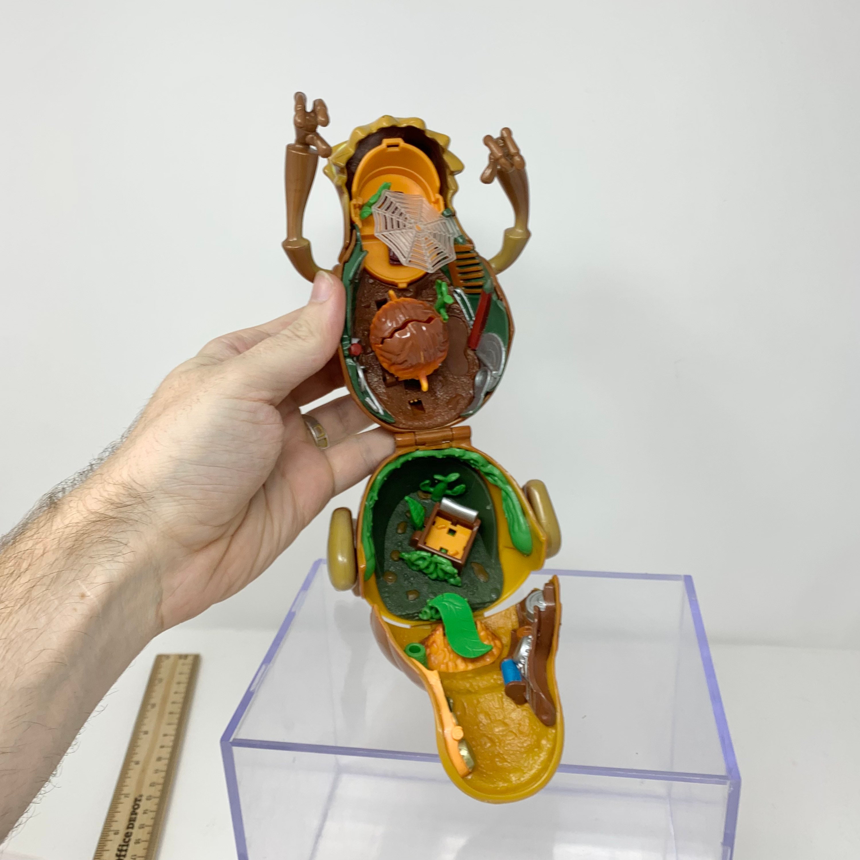 Vintage 1998 Disney Pixar A Bugs Life Bug Circus Flea Playset Mattel ...