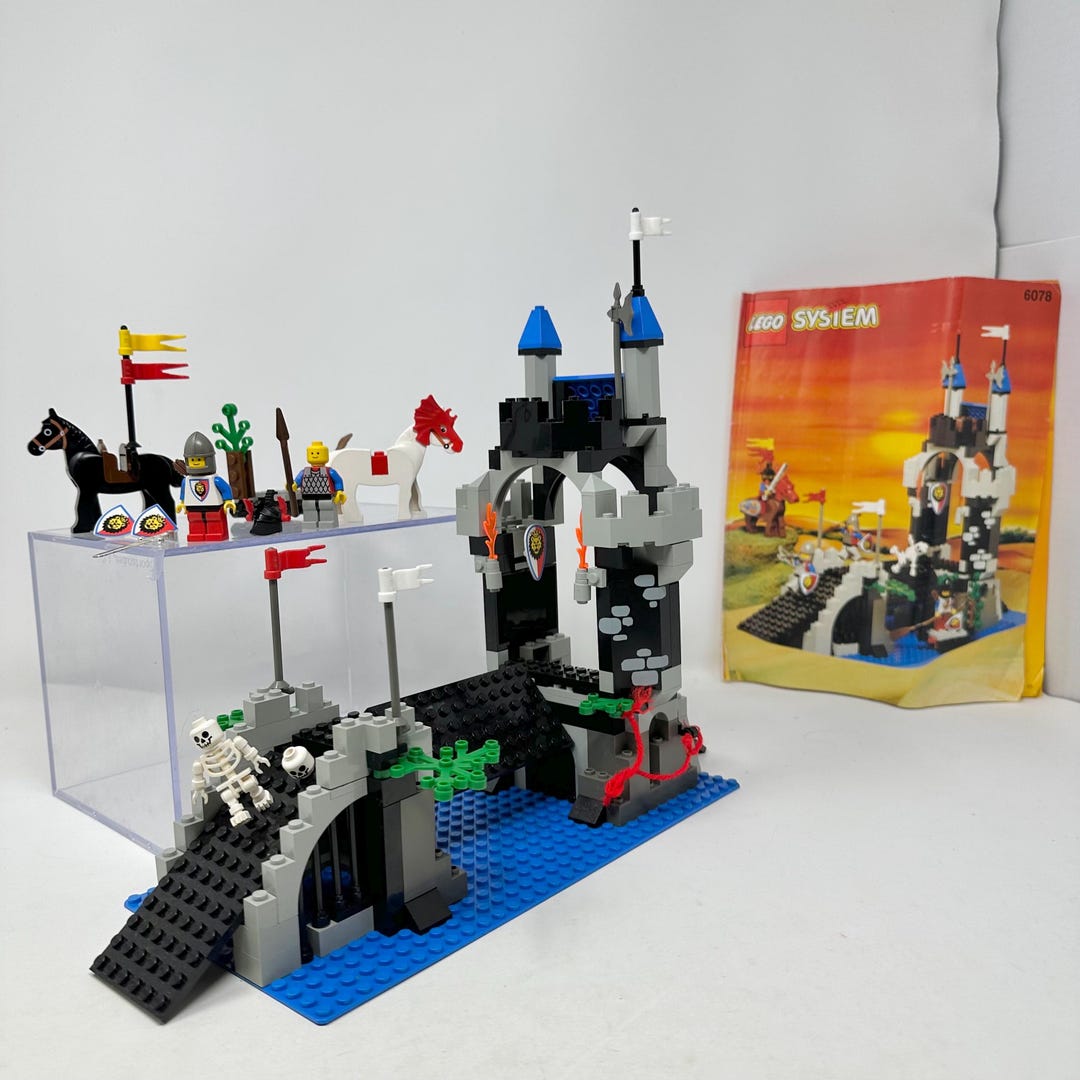 LEGO Set 6078 Castle Royal Knights Royal Drawbridge Vtg 1995 Near ...