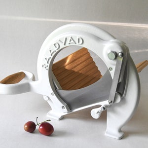 Danish Breadslicer / Breadcutter, Original Raadvad Model 294. Danish ...
