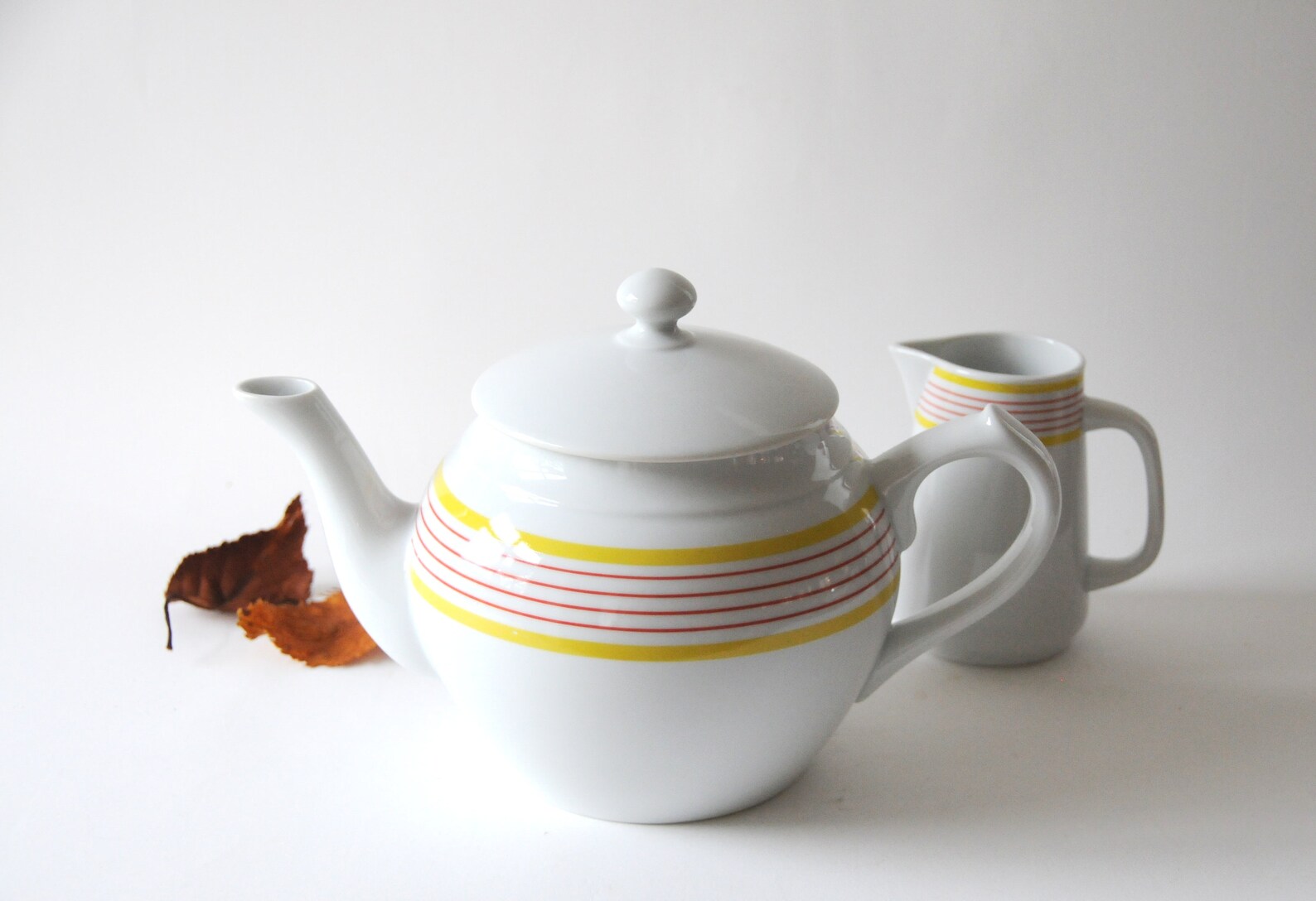 Scandinavian Modern Teapot. Ikea Retro Tableware. 1970s Iconic - Etsy
