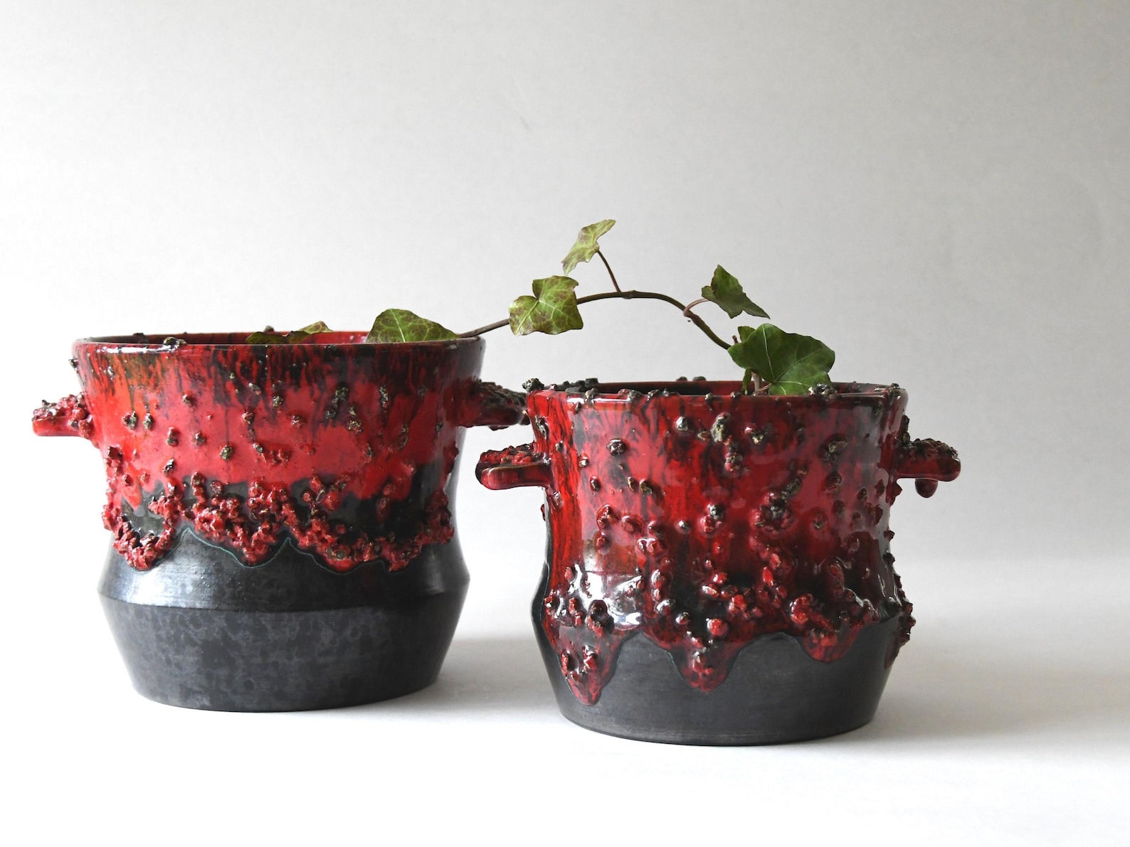 2 X Planters. Retro Fat Lava Pots 1960s. Red / Black Flower Pots. Mid ...