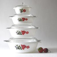 Rare Vintage PYREX Christmas Mixing Bowl Set, Red Holiday Decor - Etsy
