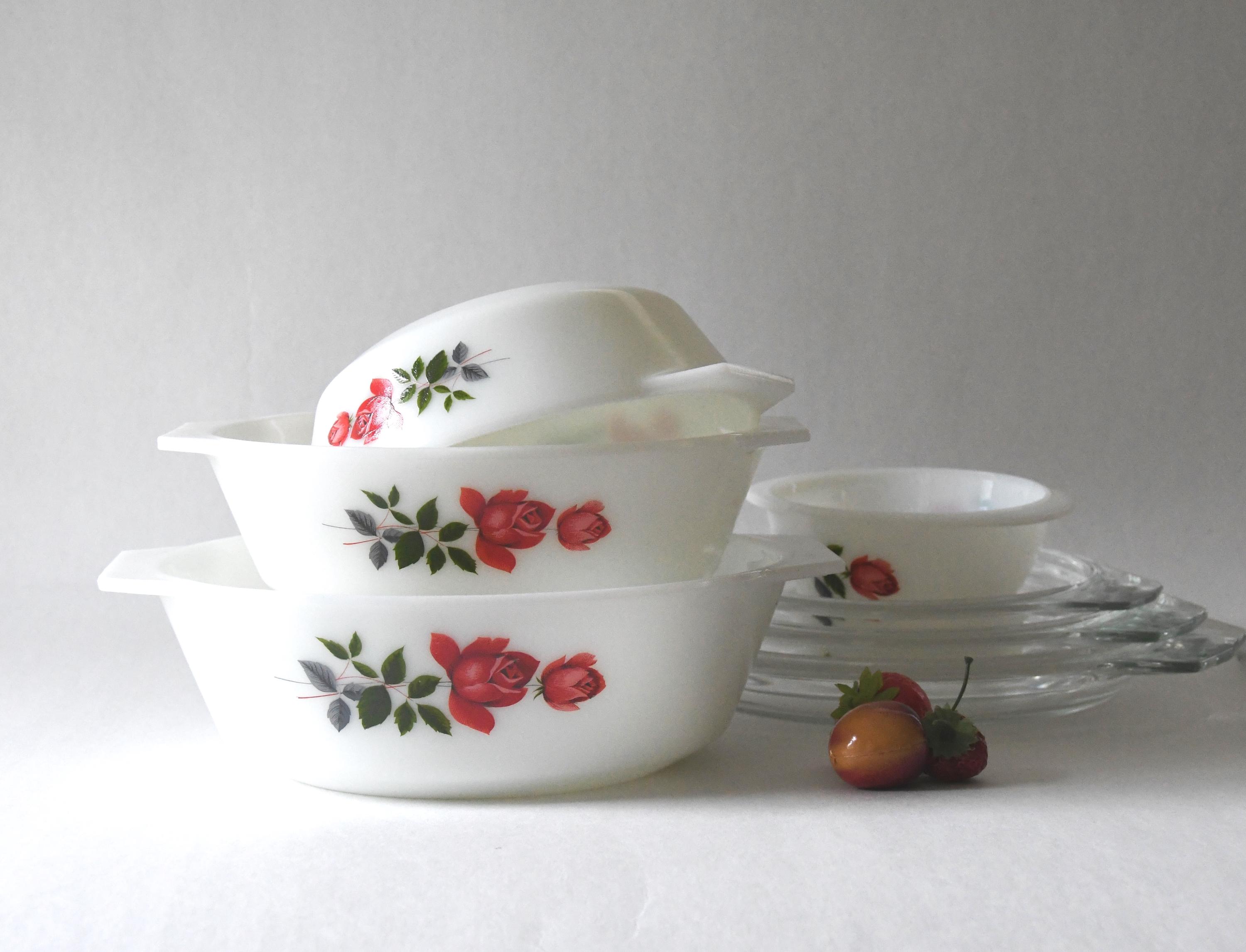JAJ Pyrex. 4 X June Rose Bowls With Lid. Floral Pyrex Glass Stovetops ...