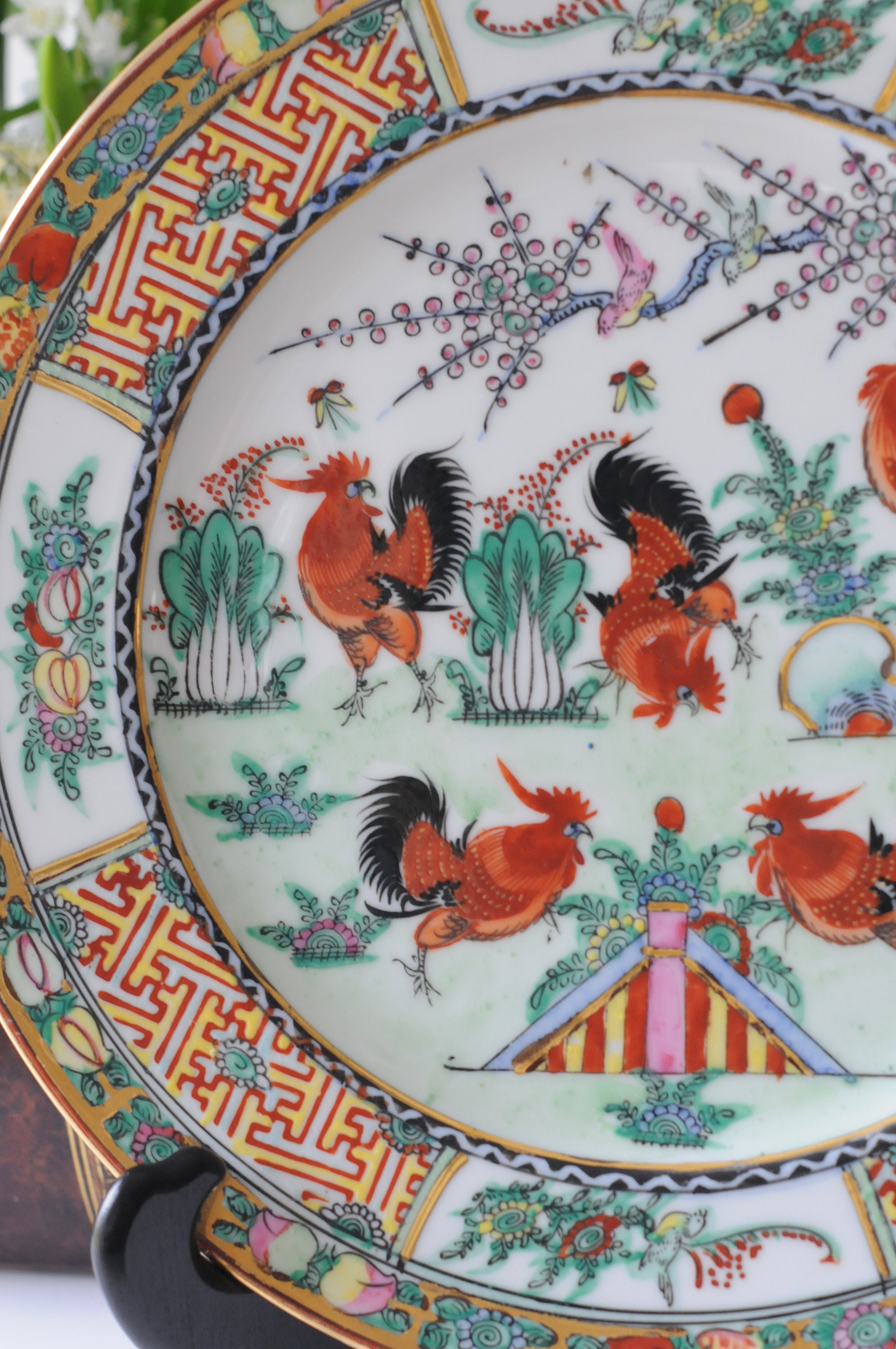 Rooster Plate Hong Kong. Five Roosters Oriental Dinner Plate 10" Red ...