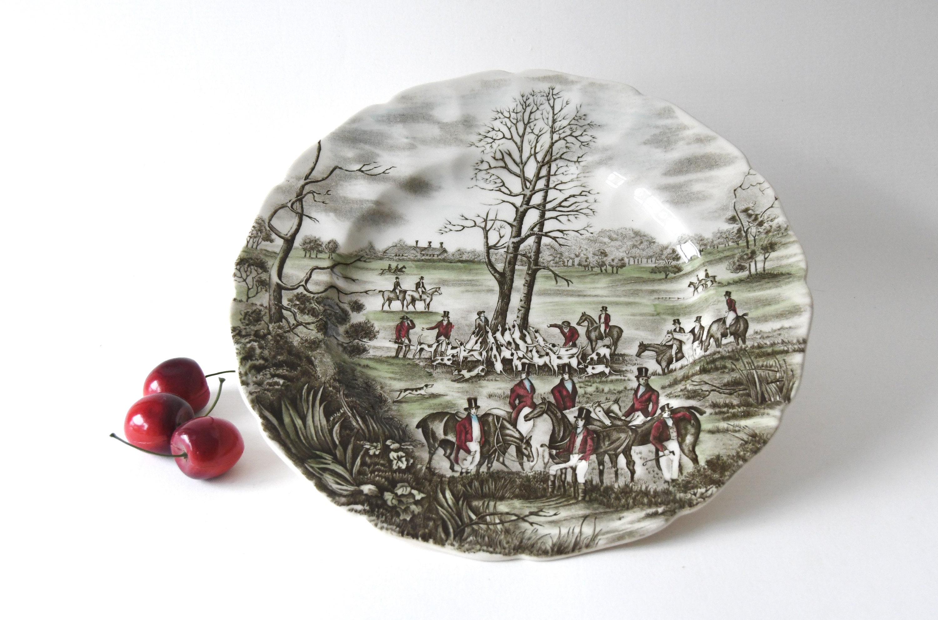 Johnson Brothers Dinner Plate. Large Tally Ho Plate 10.5 - Etsy
