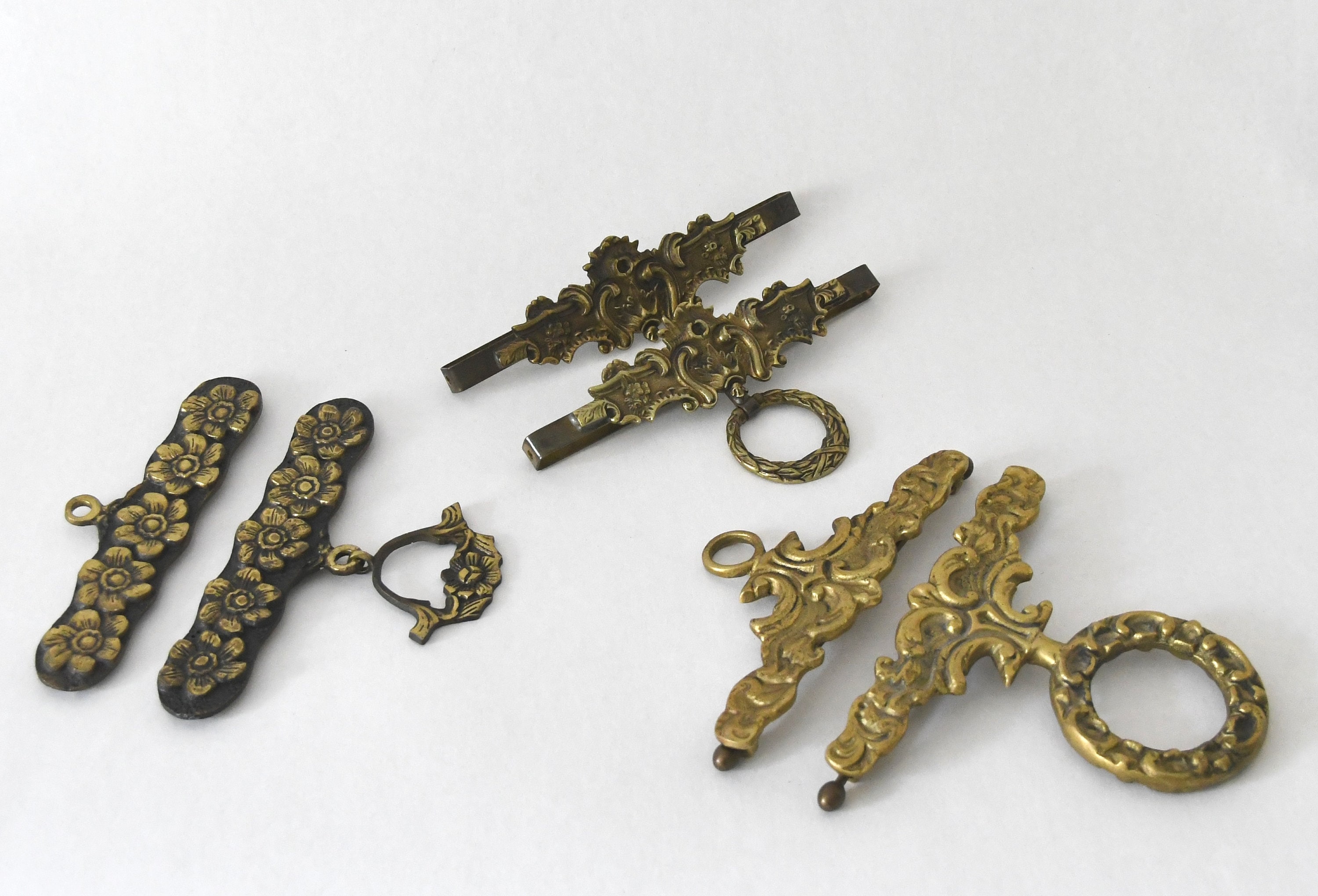 Embroidery Hangers. 6" Bell Pull Hardware Bar for Tapestry. Ornate ...