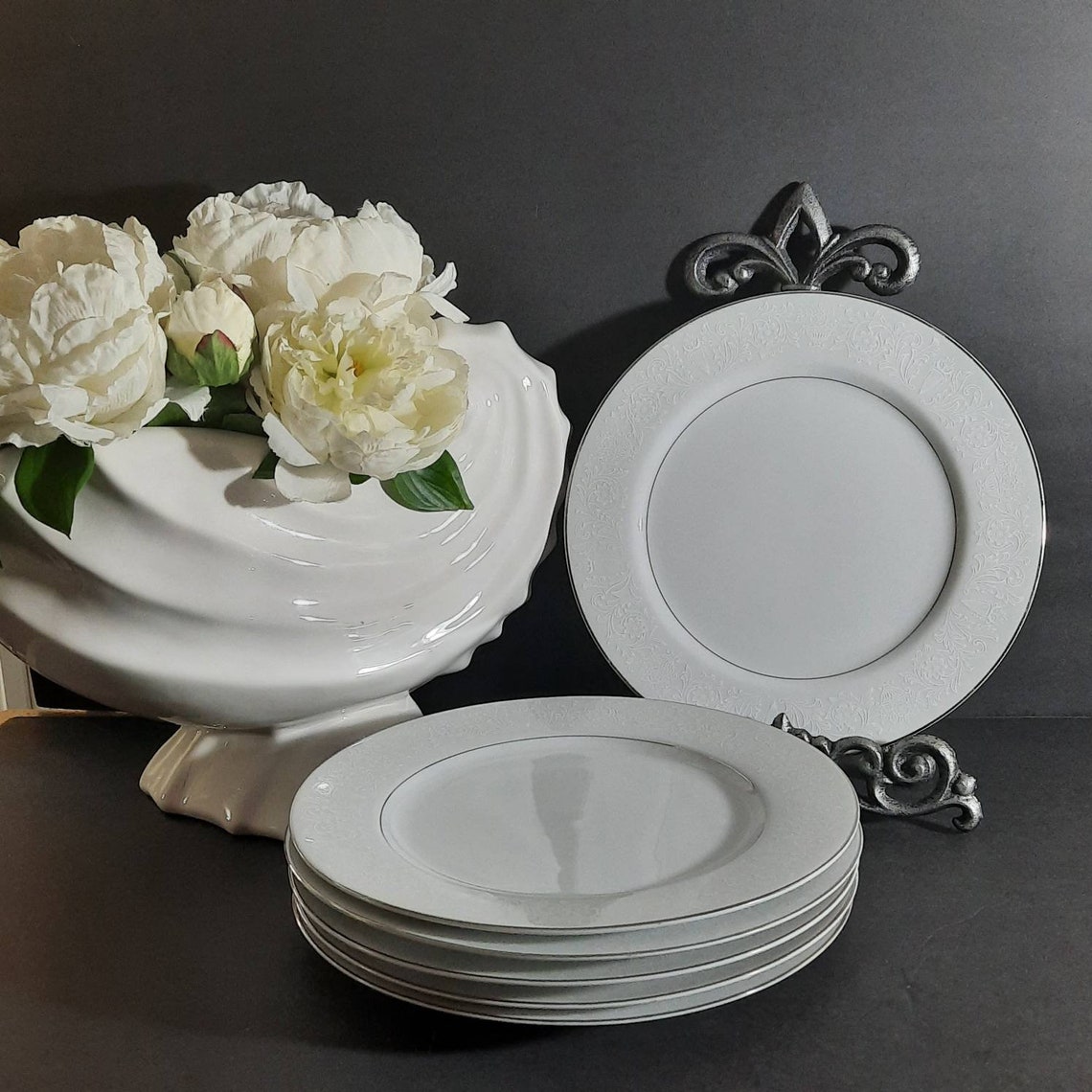 Vintage Crown Victoria Lovelace Dinner Plates, Platinum Trimmed, Set of ...